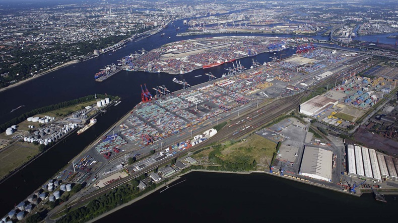 Oiltanking, Vopak and Gasunie to build LNG terminal at Hamburg :: Lloyd ...
